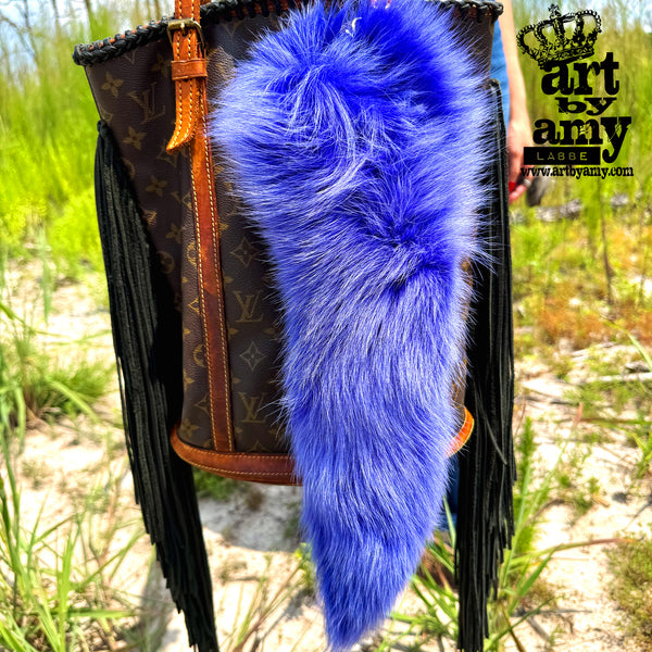 Fox Tails - Art by Amy Labbe